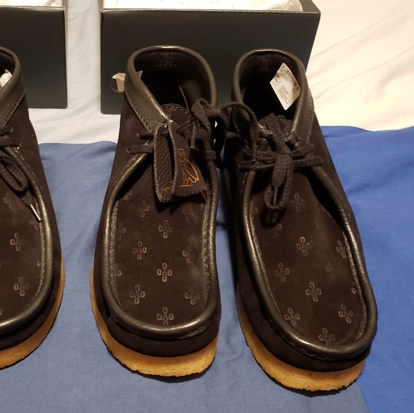 Clarks | Shoes | Drake Ovo X Clark Wallabee Size 95 And 5 Mens | Poshmark